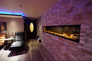 Sala(s) para tratamentos a casais, tratamentos corporais, aromaterapia 