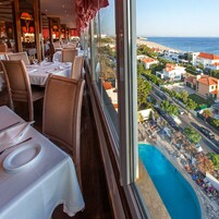 Pequeno-almoço tipo buffet incluído 