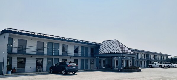 Fachada da propriedade