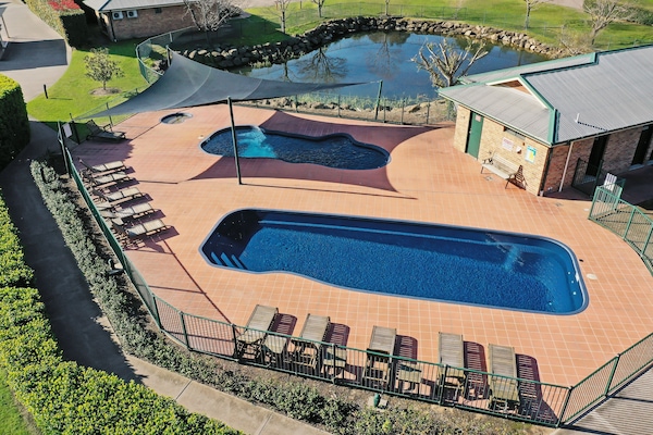 Potters Resort Hunter Valley - Cessnock