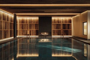 Piscina estreita