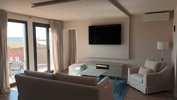 Quarto Familiar (Superior) | Sala de estar
