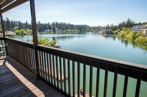 Vista para o lago