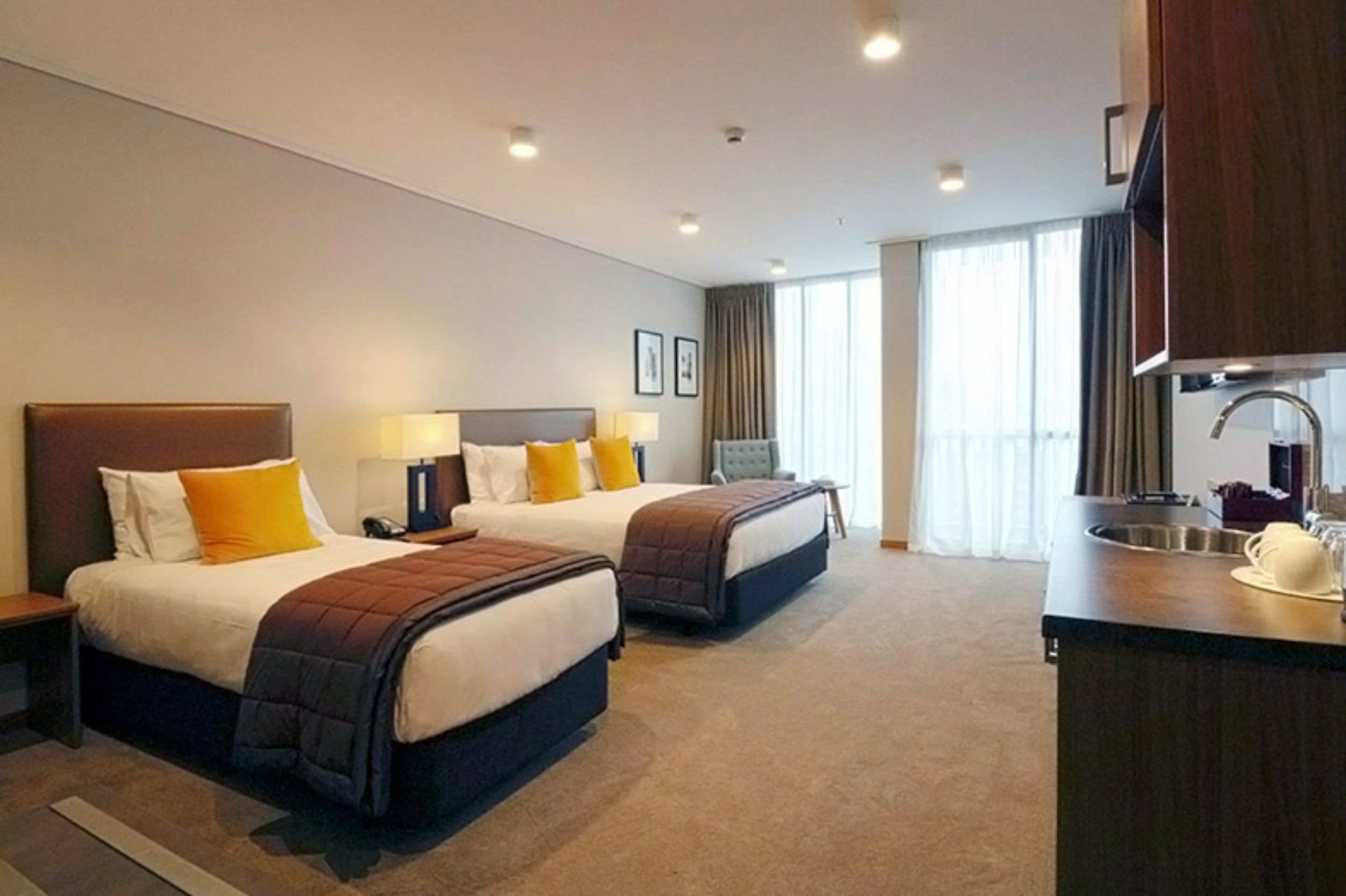 Quarto duplo superior | Cozinha privada | Geladeira, chaleira elétrica