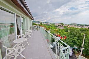 Apartamento Panorâmico, vista para o mar | Vista da varanda