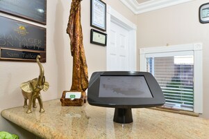 Quiosque de check-in/check-out