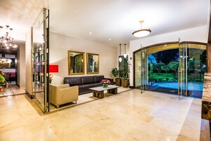 Televisor plasma de 32 polegadas com canais por cabo, televisor 