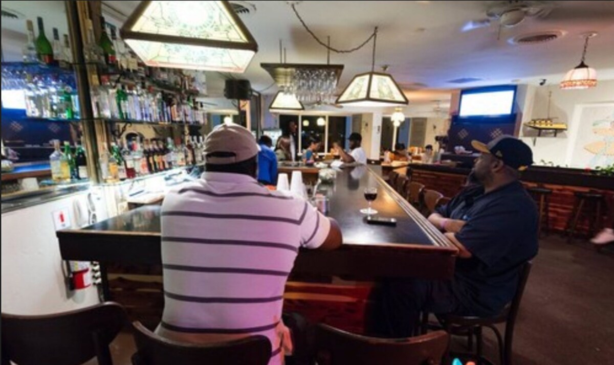 Bell Channel Inn Hotel Reviews, Deals & Photos 2023 - Expedia