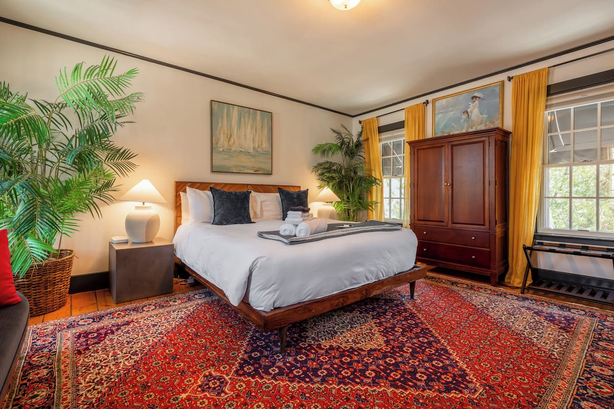 Quarto Deluxe (Cut and Run) | Roupa de alta qualidade, edredões de penas