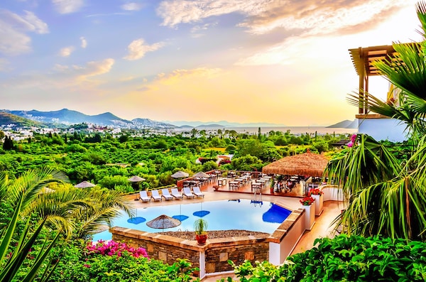 4reasons Hotel And Bistro | 12+ - Yalıkavak