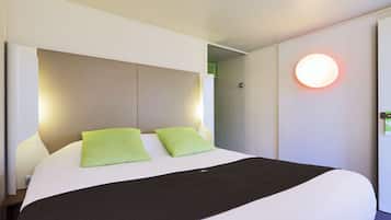 Quarto Standard, 1 cama de casal | 1 quarto, roupa de alta qualidade, secretária, quartos insonorizados