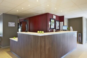 Área de estar no saguão