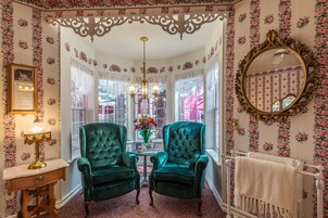 Quarto Duplo Elite, 1 cama king-size | Roupa de alta qualidade, com decoração personalizada 