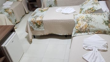Frigobar, Wi-Fi de cortesia, roupa de cama