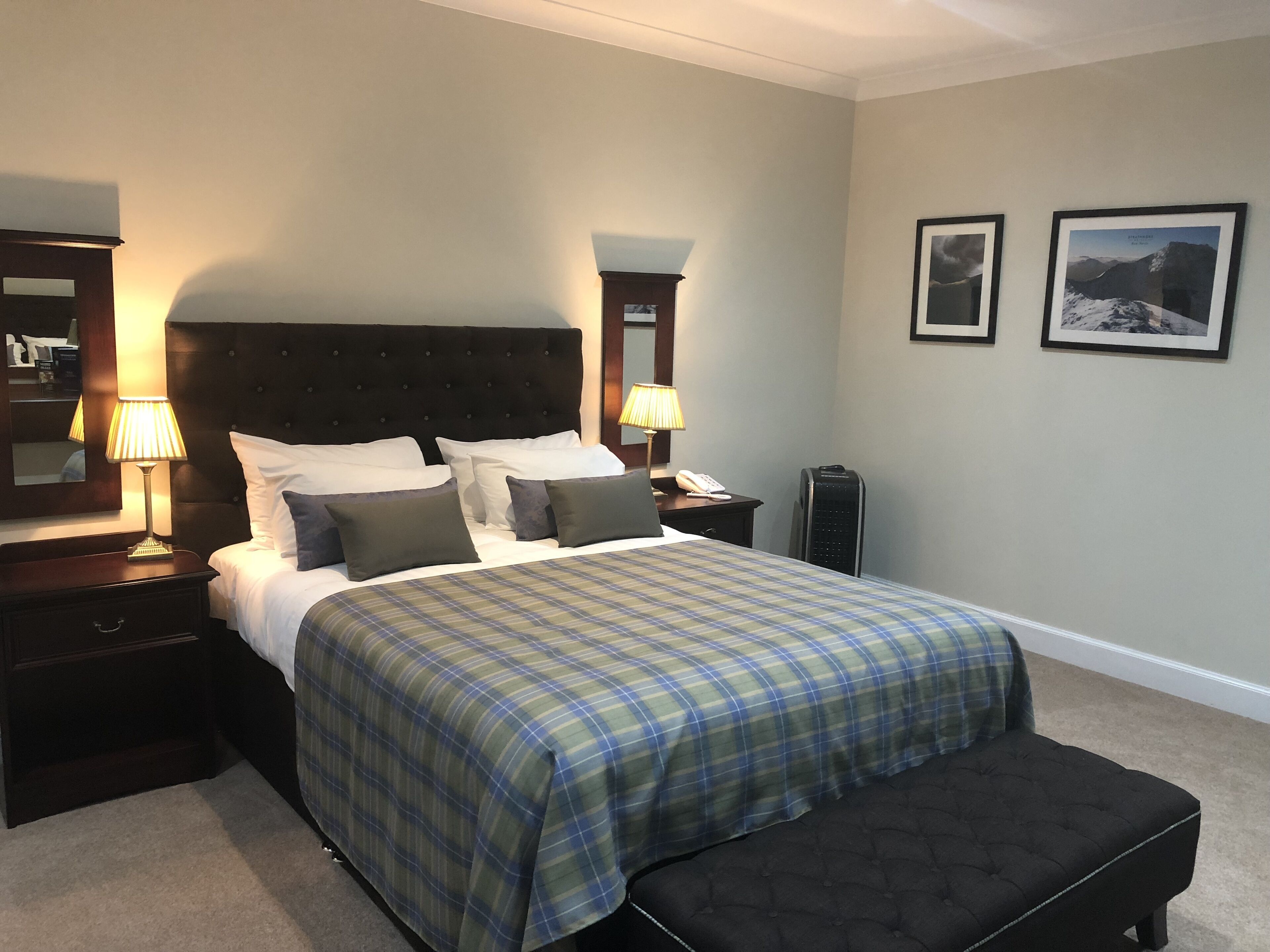 Suite Superior | Secretária, ferro/tábua de engomar, Wi-fi grátis 