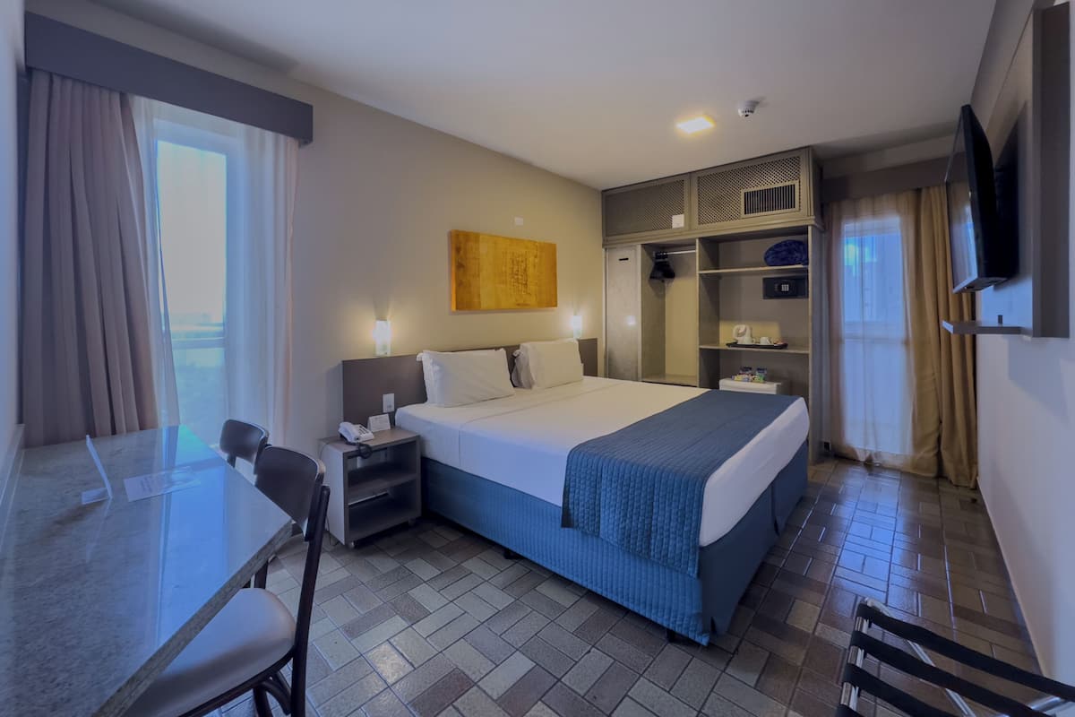 Suite Superior, 1 cama de casal, varanda | Minibar, cofre no quarto, secretária