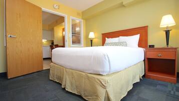 1 quarto, roupa de alta qualidade, cortinas/cortinados opacos