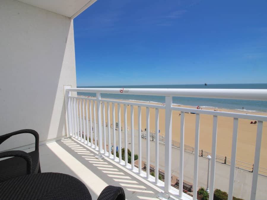 Vista para praia/oceano