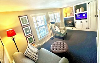 Quarto Deluxe, 1 cama king-size, vista para o jardim | Lençóis de algodão egípcio, roupa de alta qualidade 