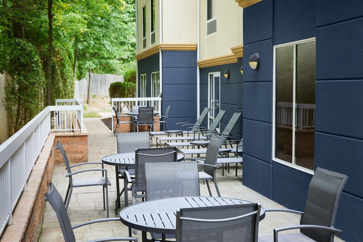 Fairfield Inn & Suites Worcester Auburn Reviews, Deals & Photos 2026 ...