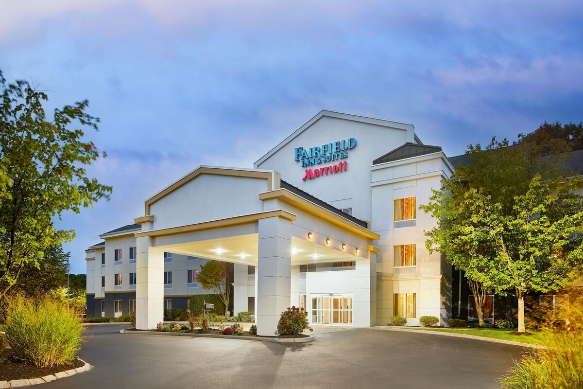 Fairfield Inn & Suites Worcester Auburn Reviews, Deals & Photos 2026 ...