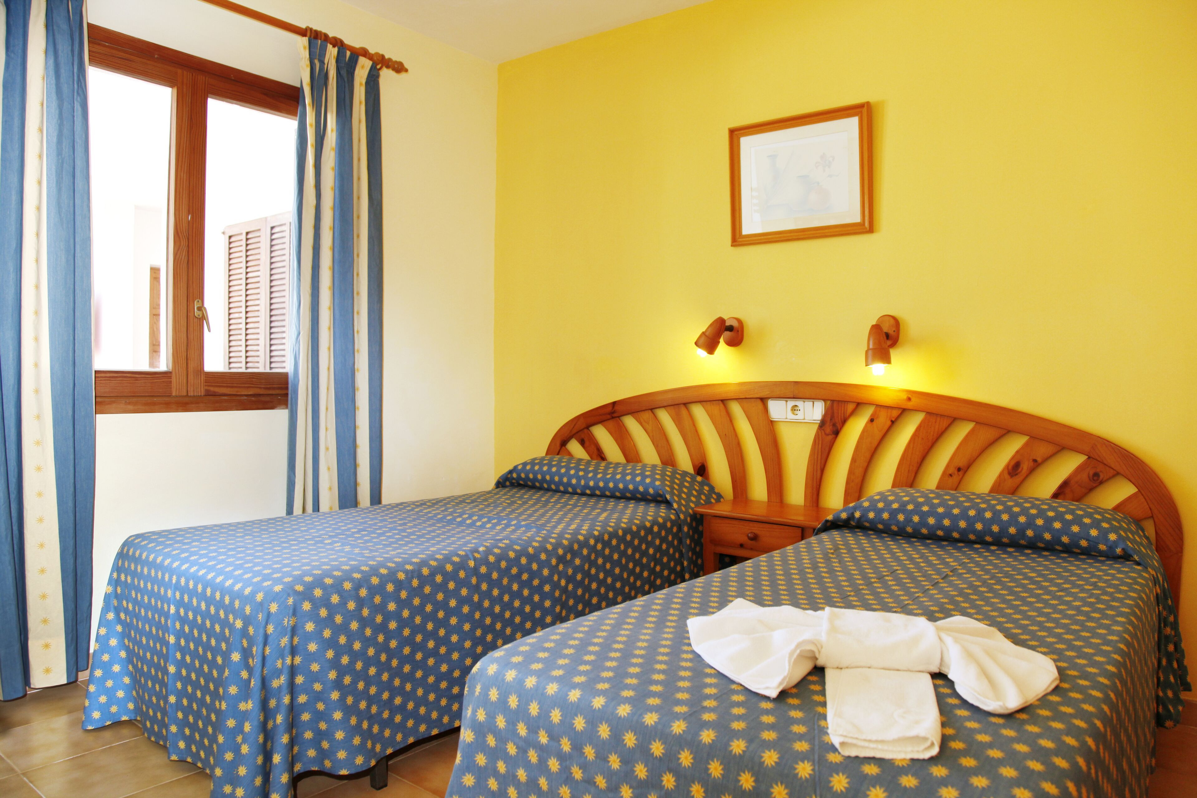 1 quarto, escrivaninha, cortinas blackout, Wi-Fi de cortesia