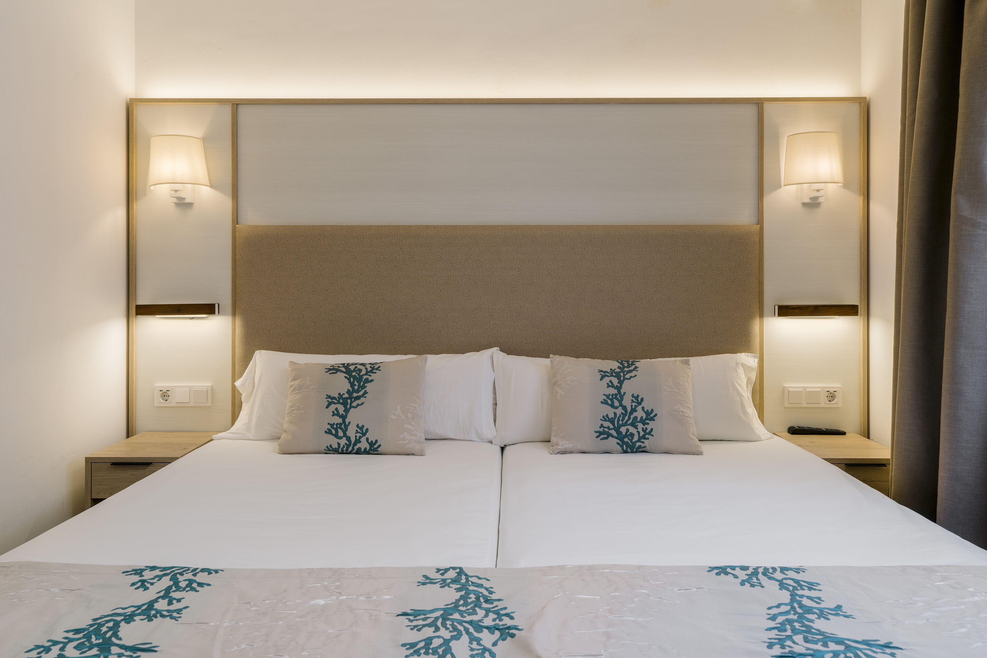 1 quarto, escrivaninha, cortinas blackout, Wi-Fi de cortesia