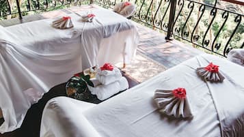 Salas para tratamentos a dois, tratamentos corporais, aromaterapia