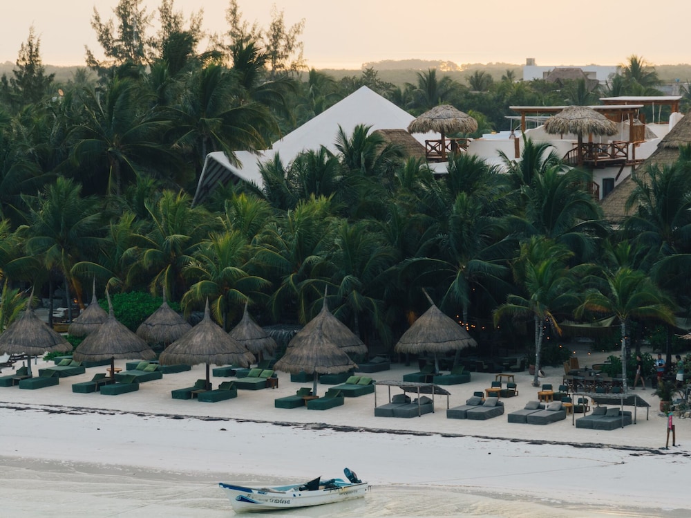 Casa Las Tortugas Petit Beach Hotel & Spa - Holbox