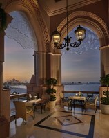 11 restaurantes, almoços servidos, cozinha do Médio Oriente 