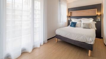 Roupa de alta qualidade, Wi-fi