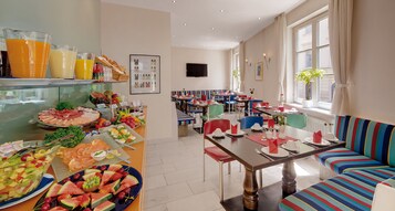 Buffet de pequeno-almoço