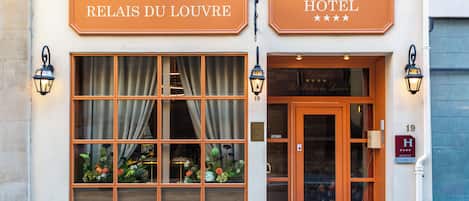 Fachada da propriedade