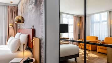 Suite Júnior, 1 cama de casal e sofá-cama | Minibar, cofre no quarto