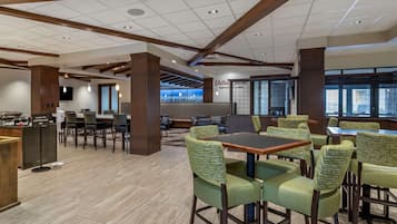 Pequeno-almoço completo diário incluído