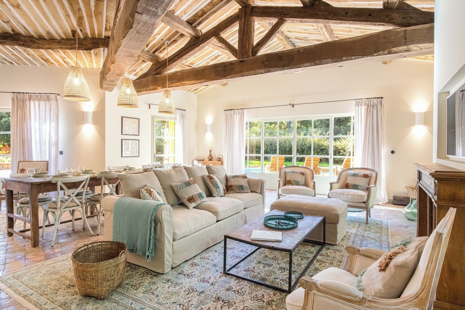 Vila (JASSO) | Área de estar | TV