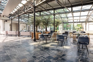 Café da manhã, almoço e jantar