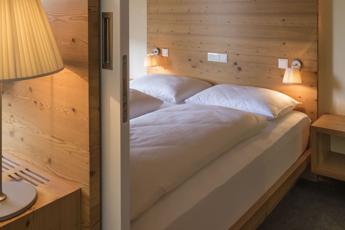 Cofre no quarto, Wi-fi grátis, roupa de cama fornecida