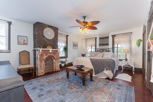 Quarto casal de uso individual | Individualmente decorados, individualmente mobiliados