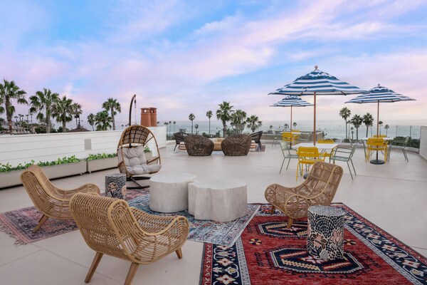 Cardiff By The Sea Lodge - Encinitas, CA