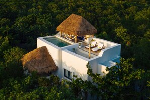 Suite (Rooftop Wellness) | Lençóis de algodão egípcio, roupa de alta qualidade, edredões de penas 