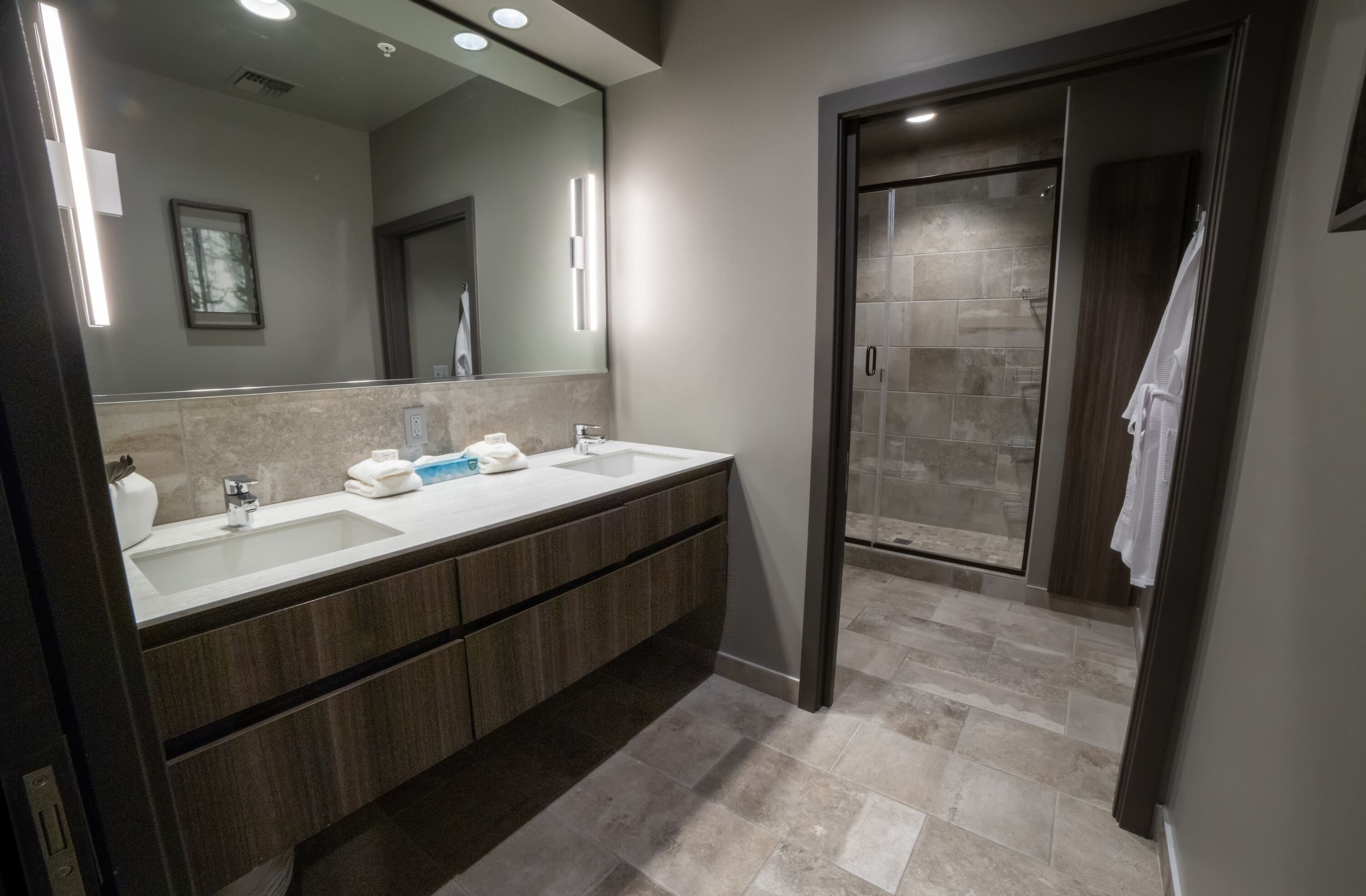Suite (Motvale Loft) | Casa de banho | Artigos de higiene pessoal grátis, um secador de cabelo 