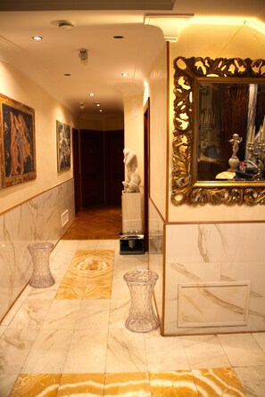 Entrada (vista interior)