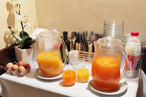 Hotel Solis Reviews, Deals & Photos 2024 - Expedia