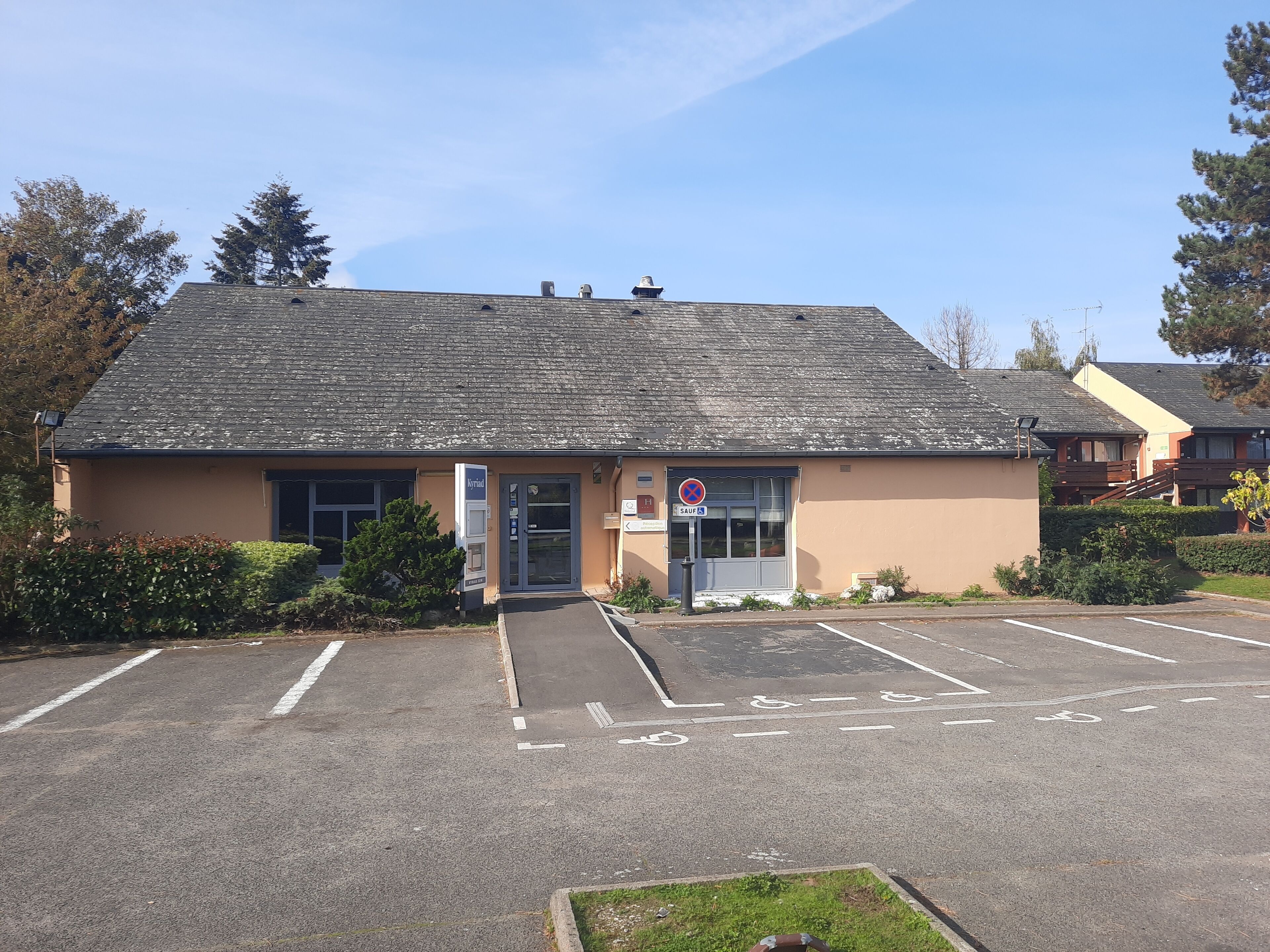 Fachada da propriedade