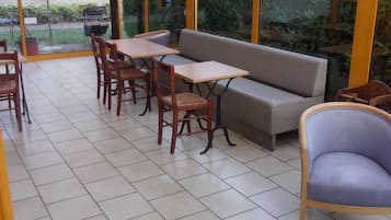 Lounge no hall