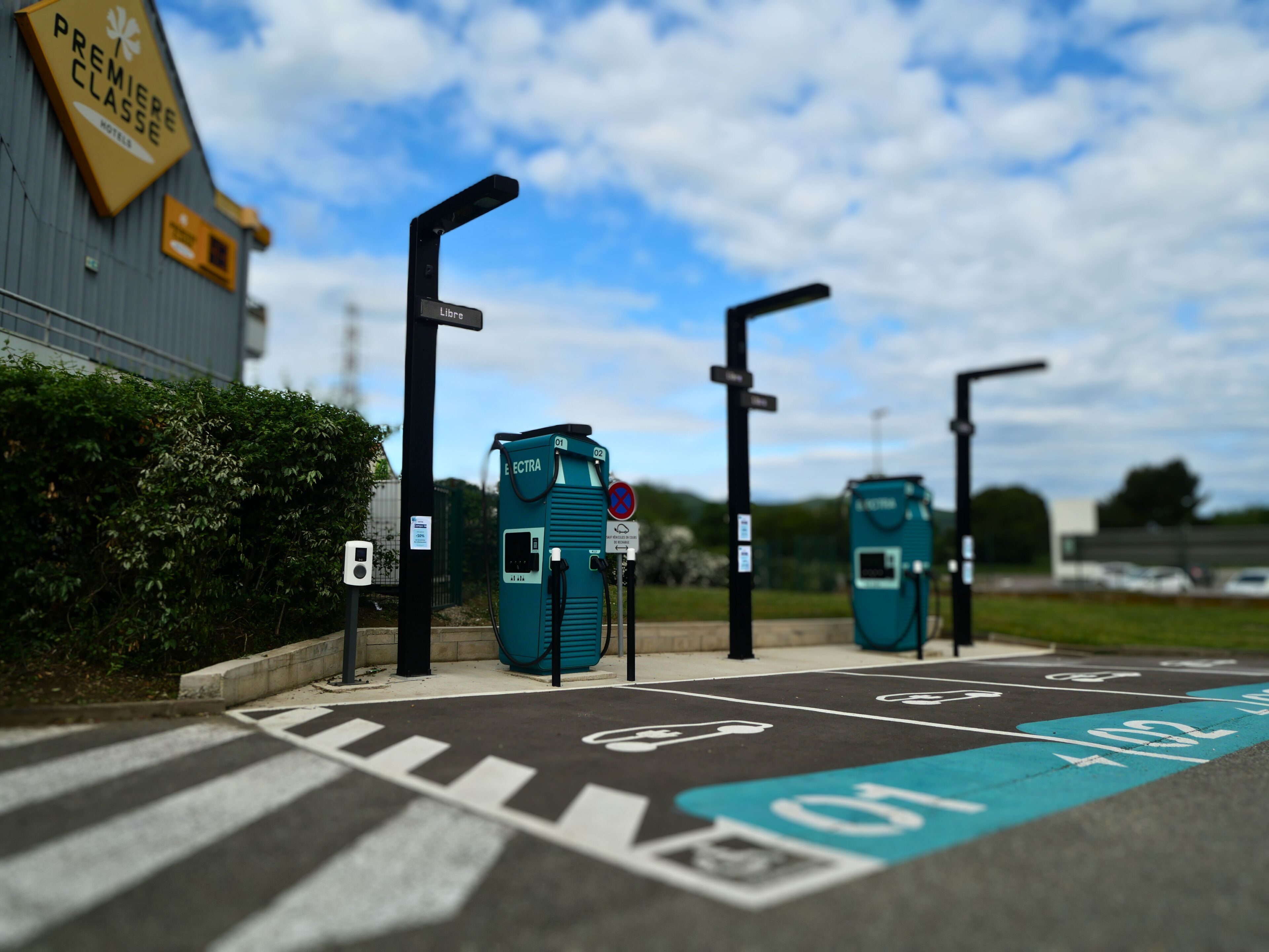 Estação de carregamento de veículos elétricos