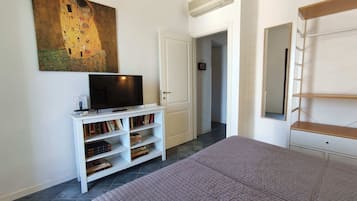 Apartamento Superior, 1 quarto | 2 quartos, minibar, cofre no quarto, com mobília individualizada