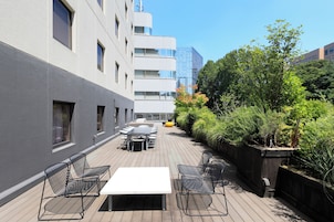 Quarto Quádruplo de Luxo, 1 quarto, não fumadores, terraço (109sqm,3F,Suite,LateCheck-Out,11:00AM) | Terraço/pátio interior