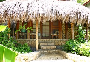 Superior Garden View | Cofres nos quartos, individualmente decorados